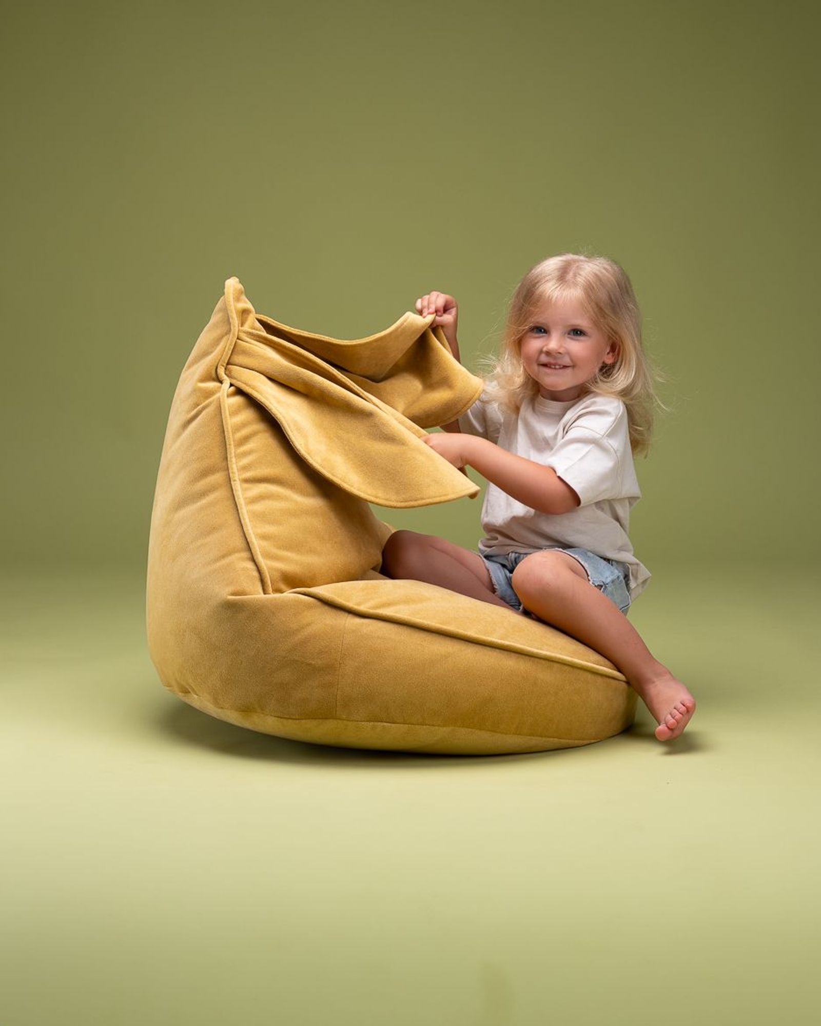 Sitzsack Hase Samt-Stoff online kaufen bei BioKinder